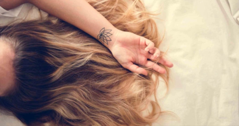 Hair Build Up: How to Remove and Get Rid of It